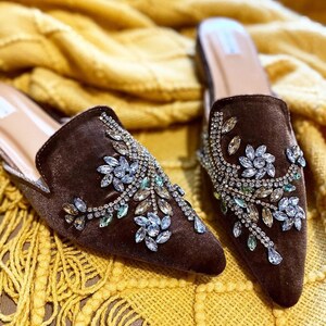 Simple Embroidery Beaded Woman Mules, Velvet Classic Rhinestone Clogs ...
