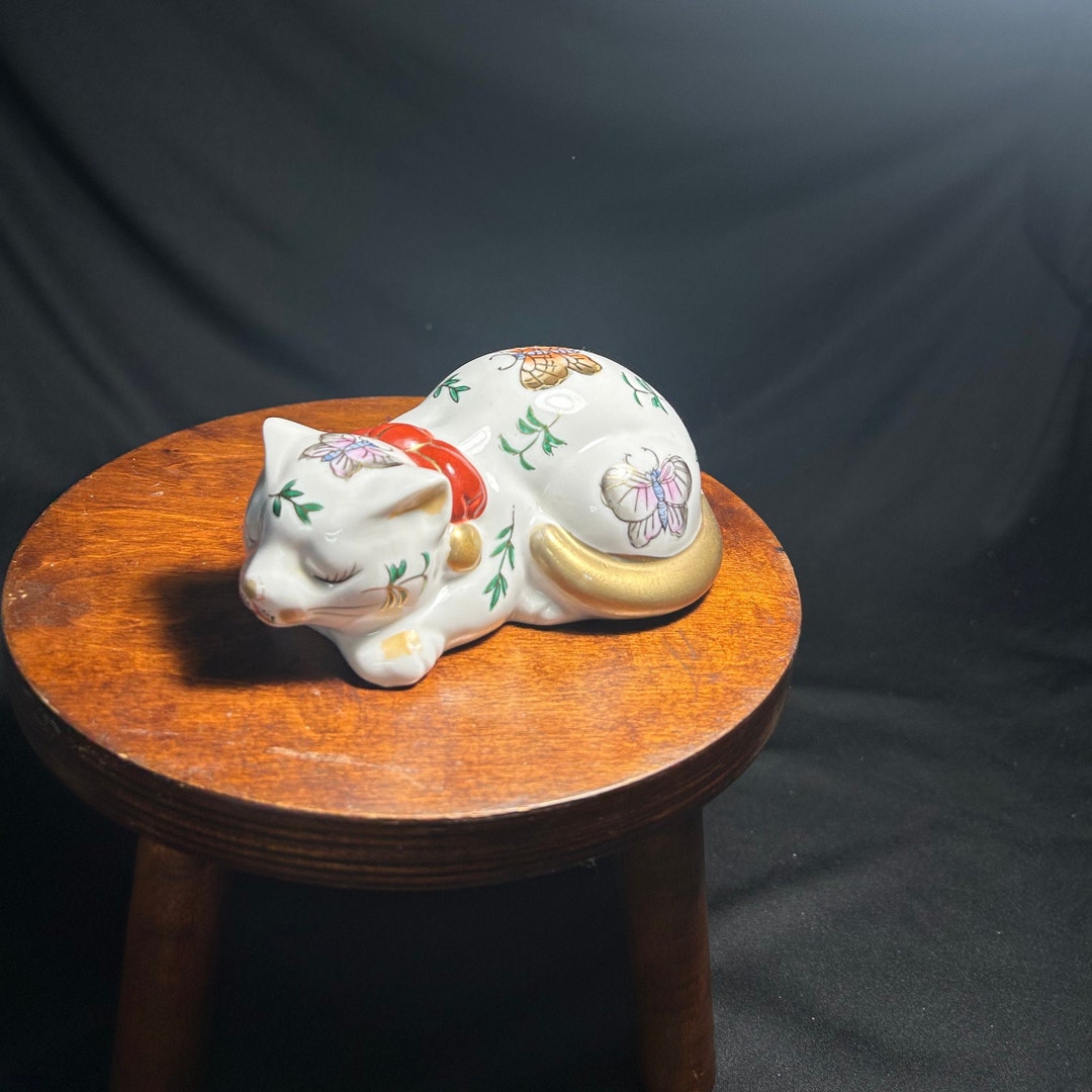 Vintage 1980's Nemuri-neko - Sleeping Cat Figurine Made in Japan by ...