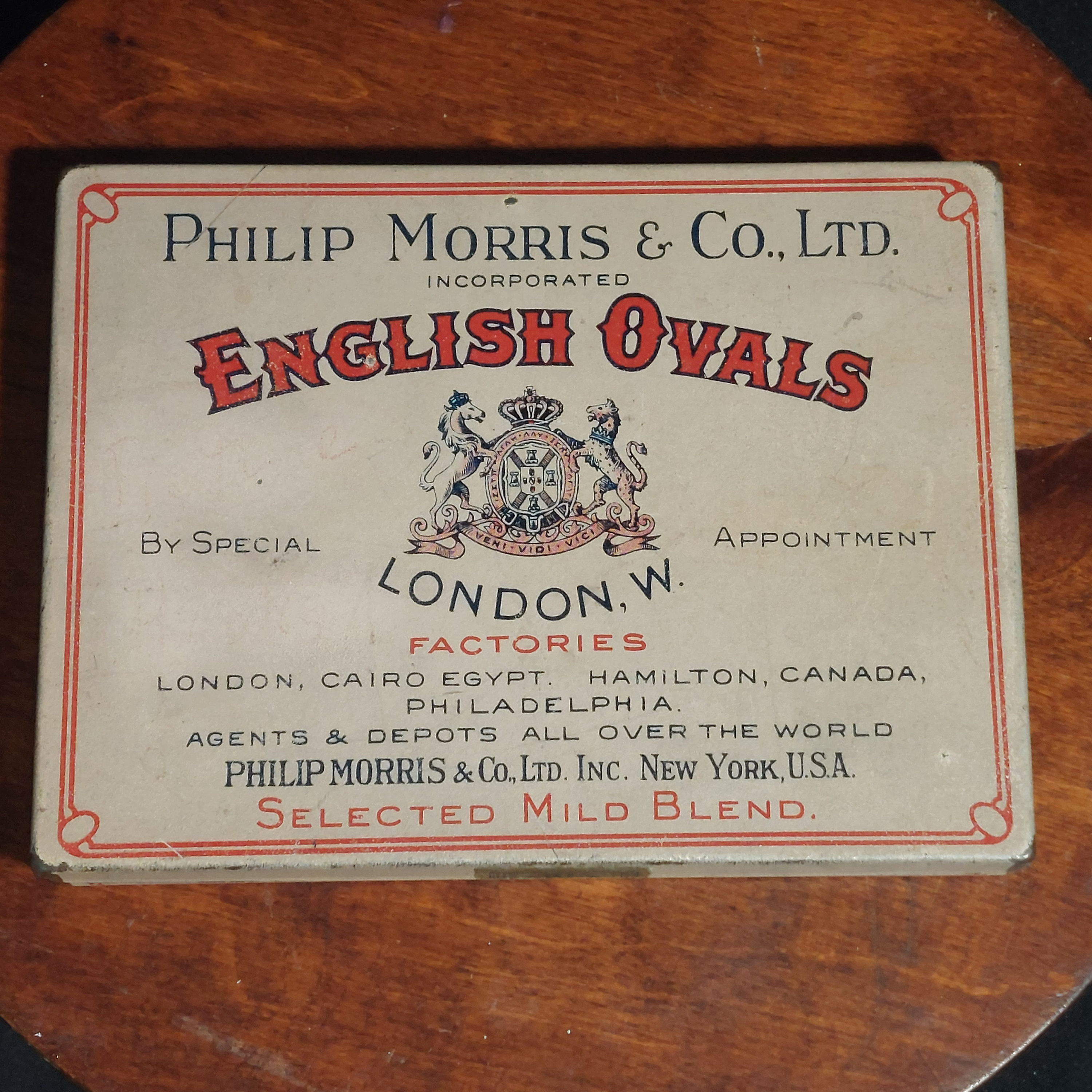 Vintage 1950's Philip Morris & Co., Ltd. English Ovals 50 Cigarette Tin ...