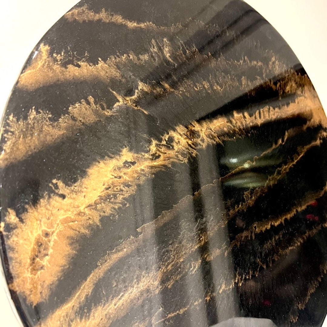 Black and Gold Resin Art - Round Wood 16" = 41cm - Wall Decor ...