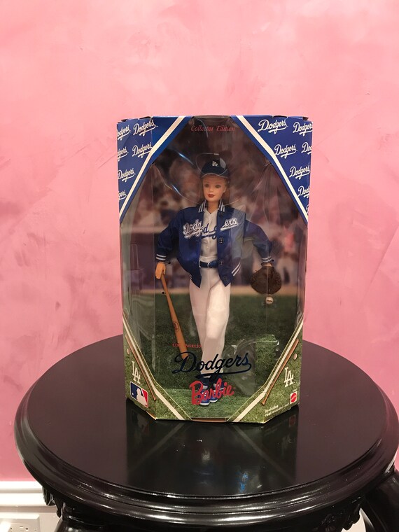Dolls Los Angeles Dodgers Barbie-MINT! Toys Toys & Games etna.com.pe