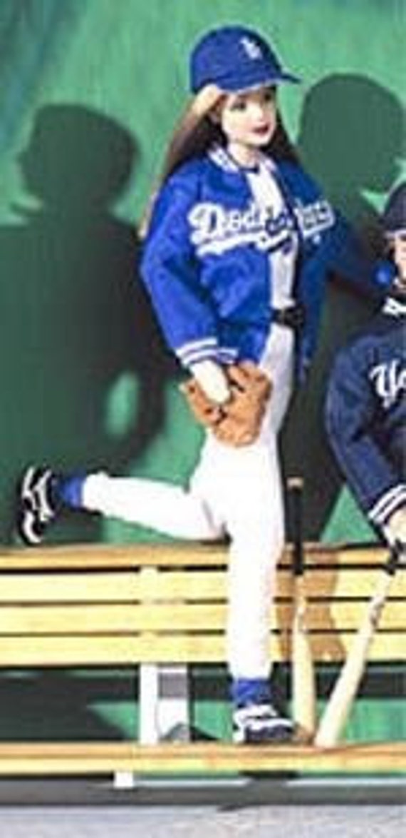 Dolls Los Angeles Dodgers Barbie-MINT! Toys Toys & Games etna.com.pe