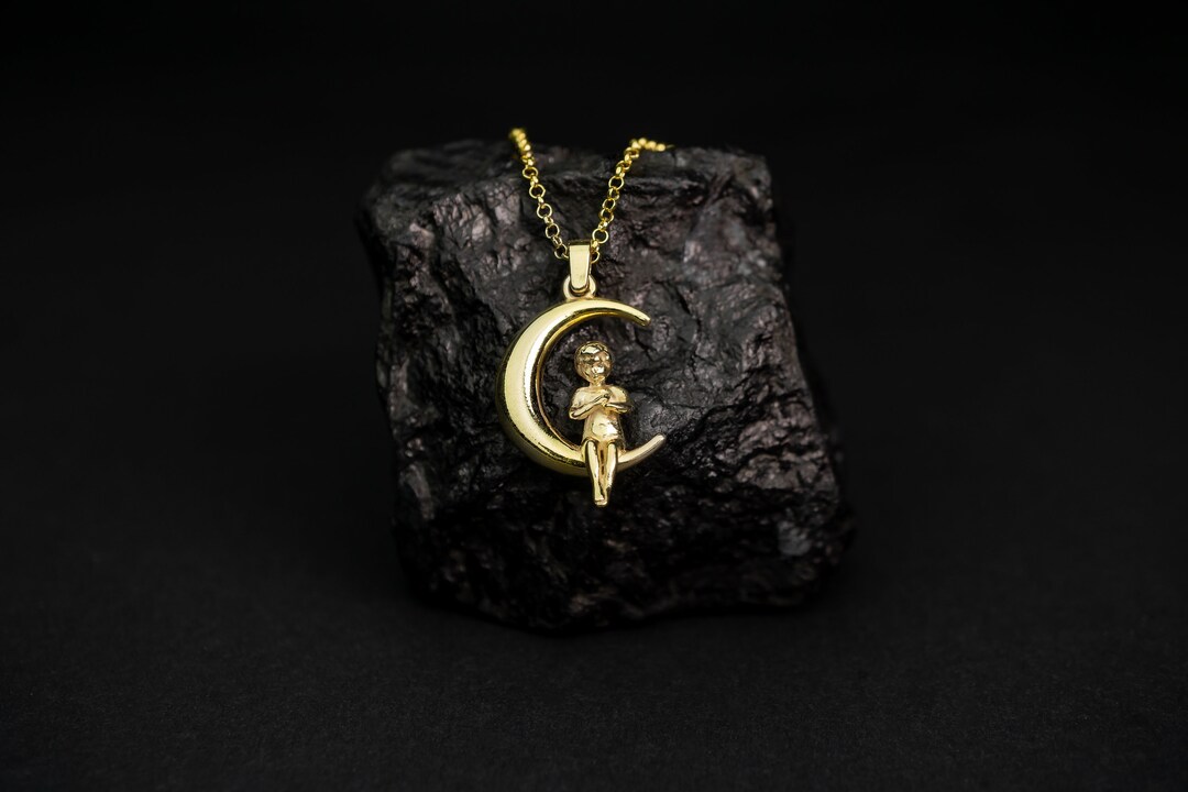 Collier zodiaque astrologie fille assise sur la lune plaqué or 18 ...
