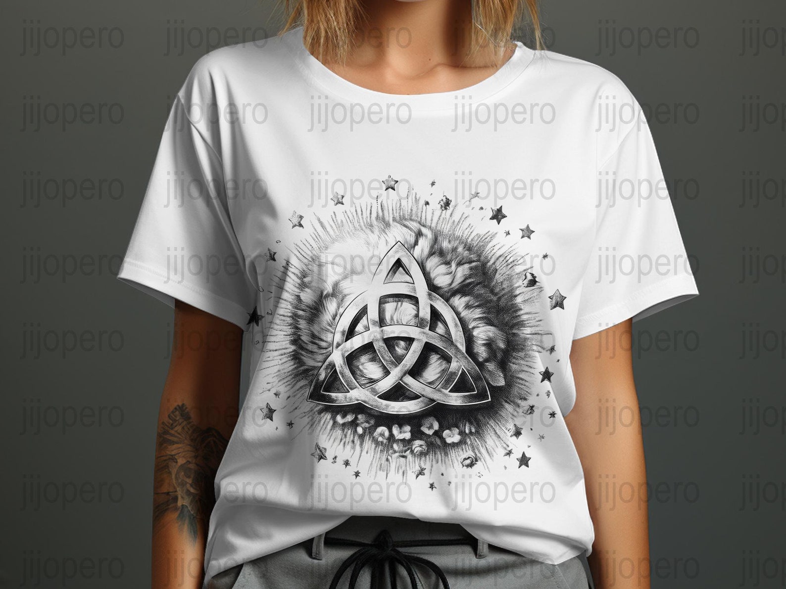 Celtic Triquetra Knot Digital Art, Mystical Pagan Symbol, Black and ...