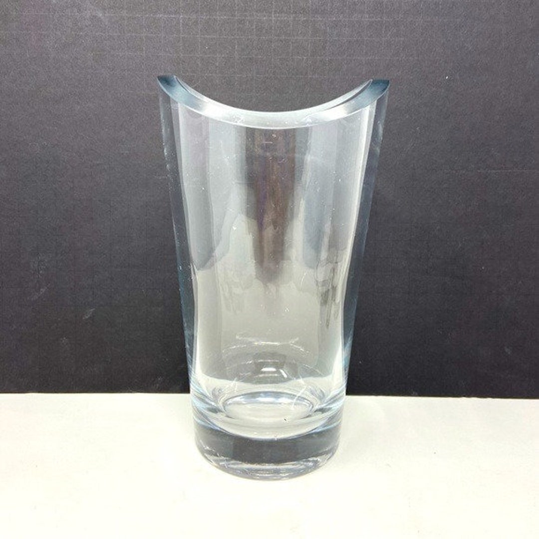 Diamon Wave Glass Vase 5x8.5 - Etsy