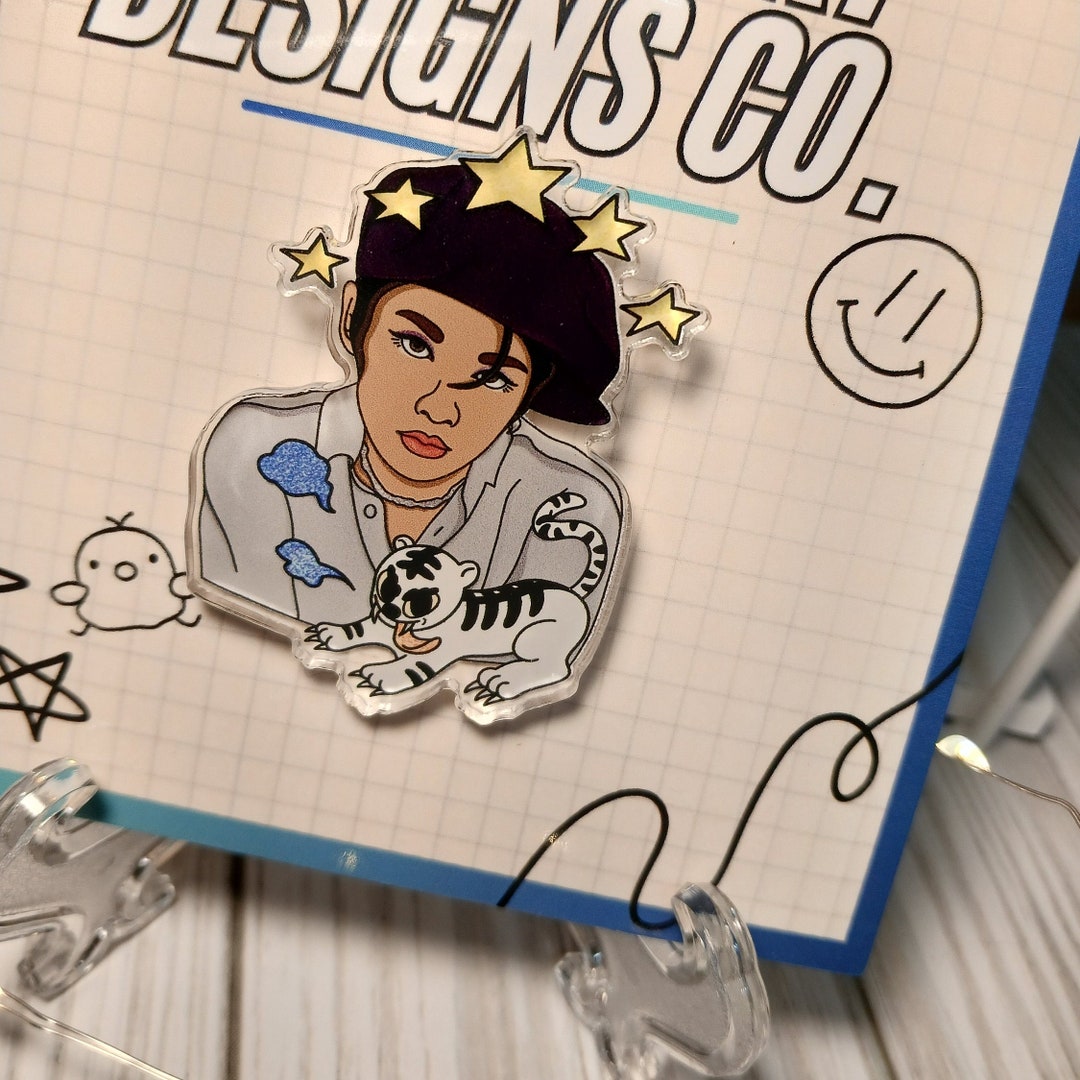 5 Star Lee Know Pin - Etsy