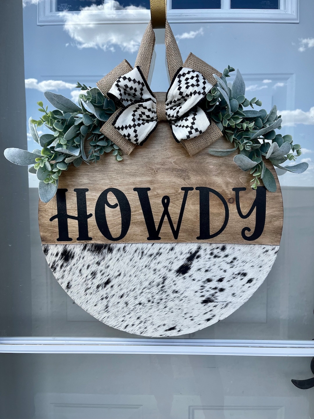 Howdy Western Welcome Sign • Genuine Cowhide Sign • Farmhouse Decor - Etsy