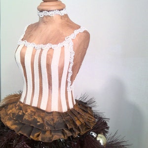 Vintage Dress Form Tree Mannequin Vintage Western Girl Dress Mannequin ...