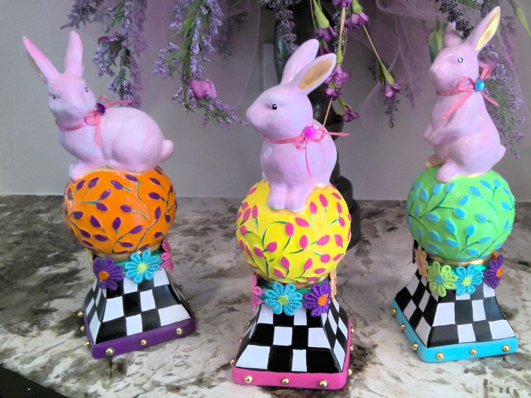 Easter Rabbit Bunny Finial, Whimsical Painted Bunny Rabbit, Hand ...