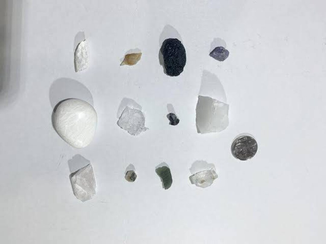 12 Synergy Stones - Etsy