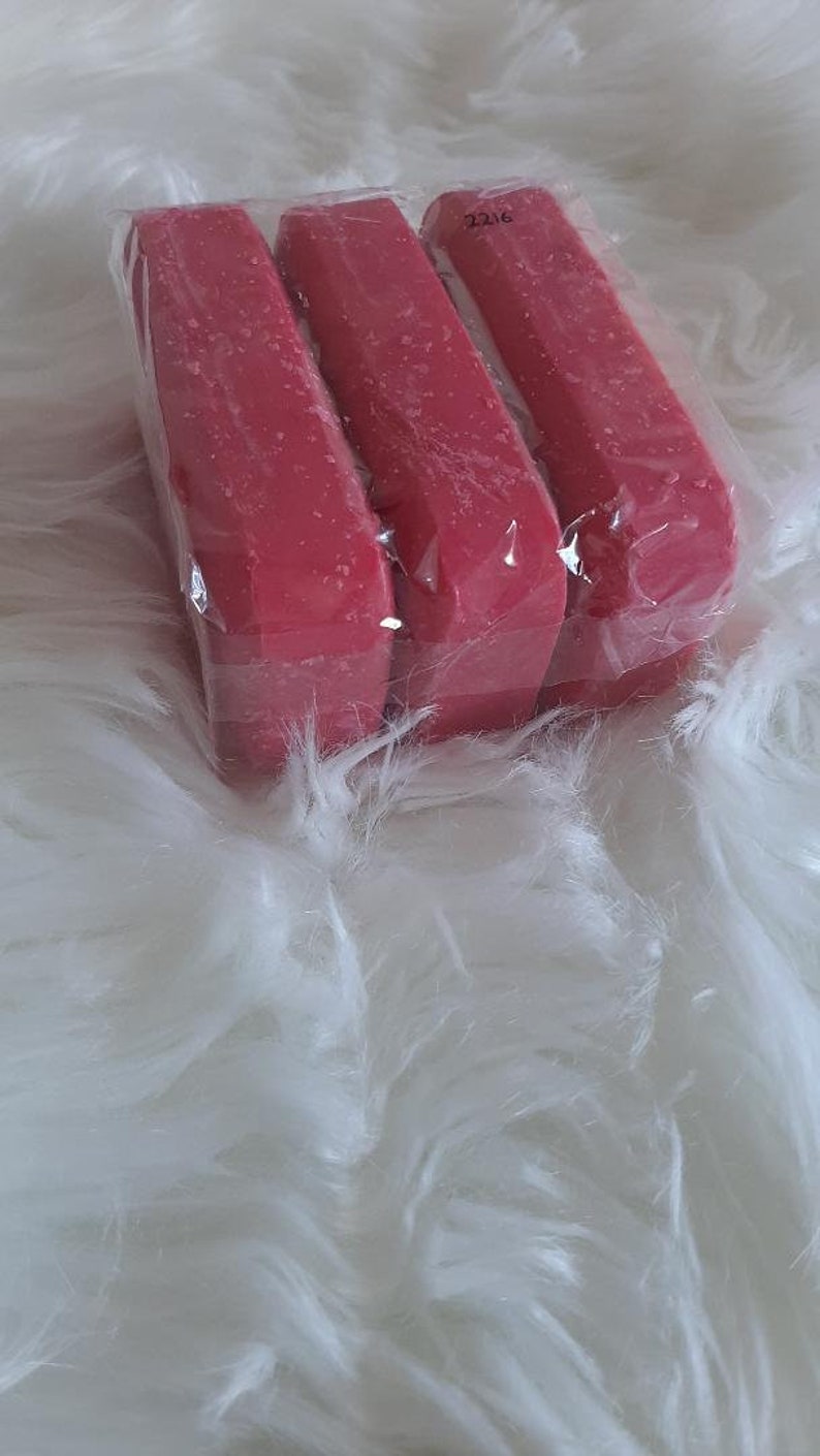 Fitzroy Carbolic Soap (3x125g), Mild Disinfectant Soap, PINK/RED Soap ...