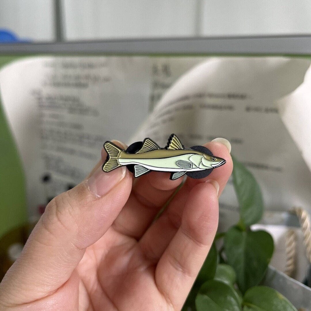 Snook - Fish Pin With Gift Box - Etsy