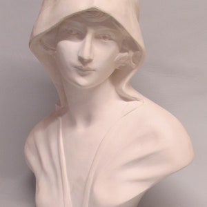 A Lady Figurine-sculpture-bust-plaster Cast- Home-decor - Etsy