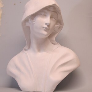 A Lady Figurine-sculpture-bust-plaster Cast- Home-decor - Etsy