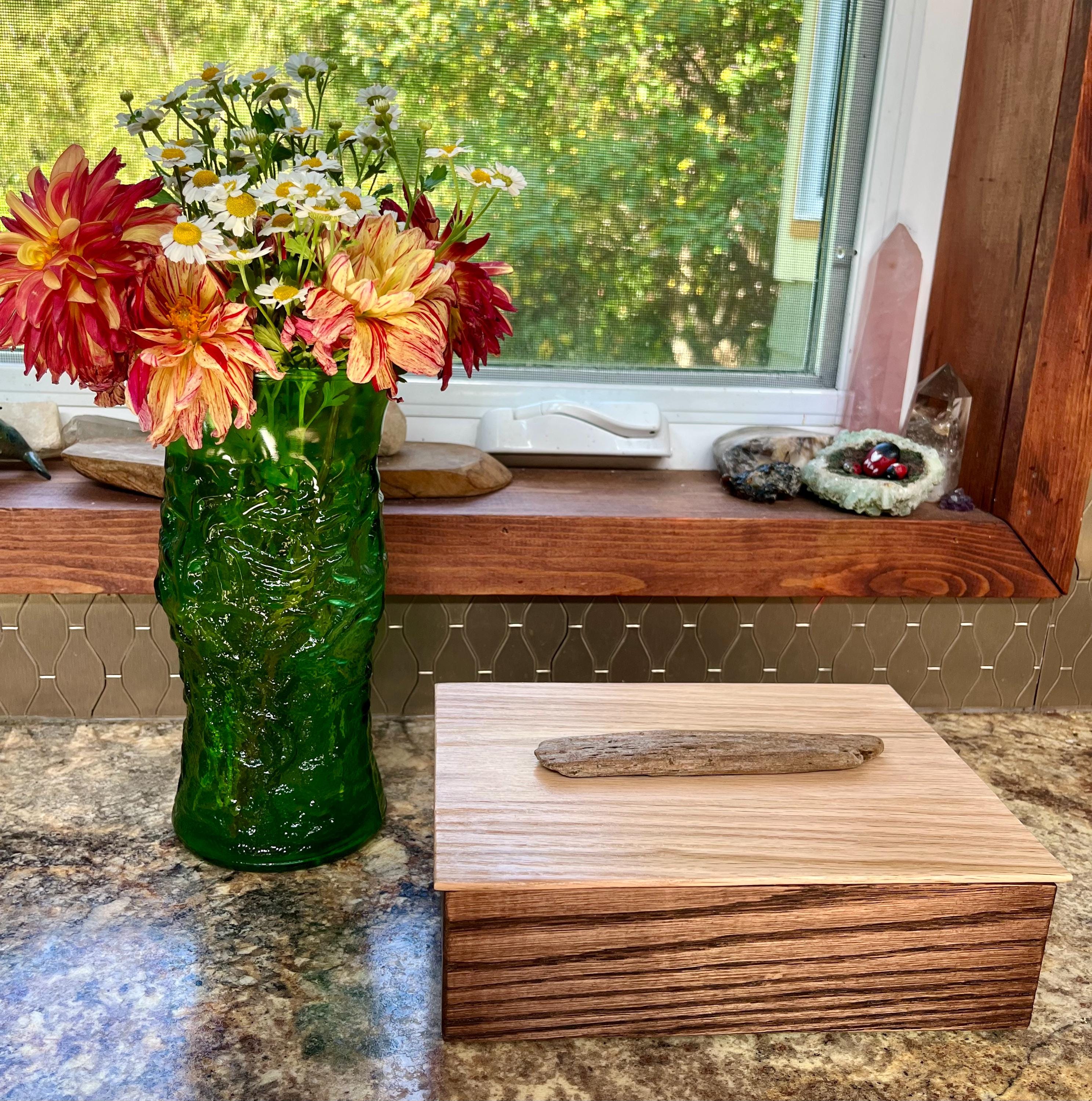 NEW Solid Oak Storage Box With Oak Lid New Zealand Driftwood Pull - Etsy