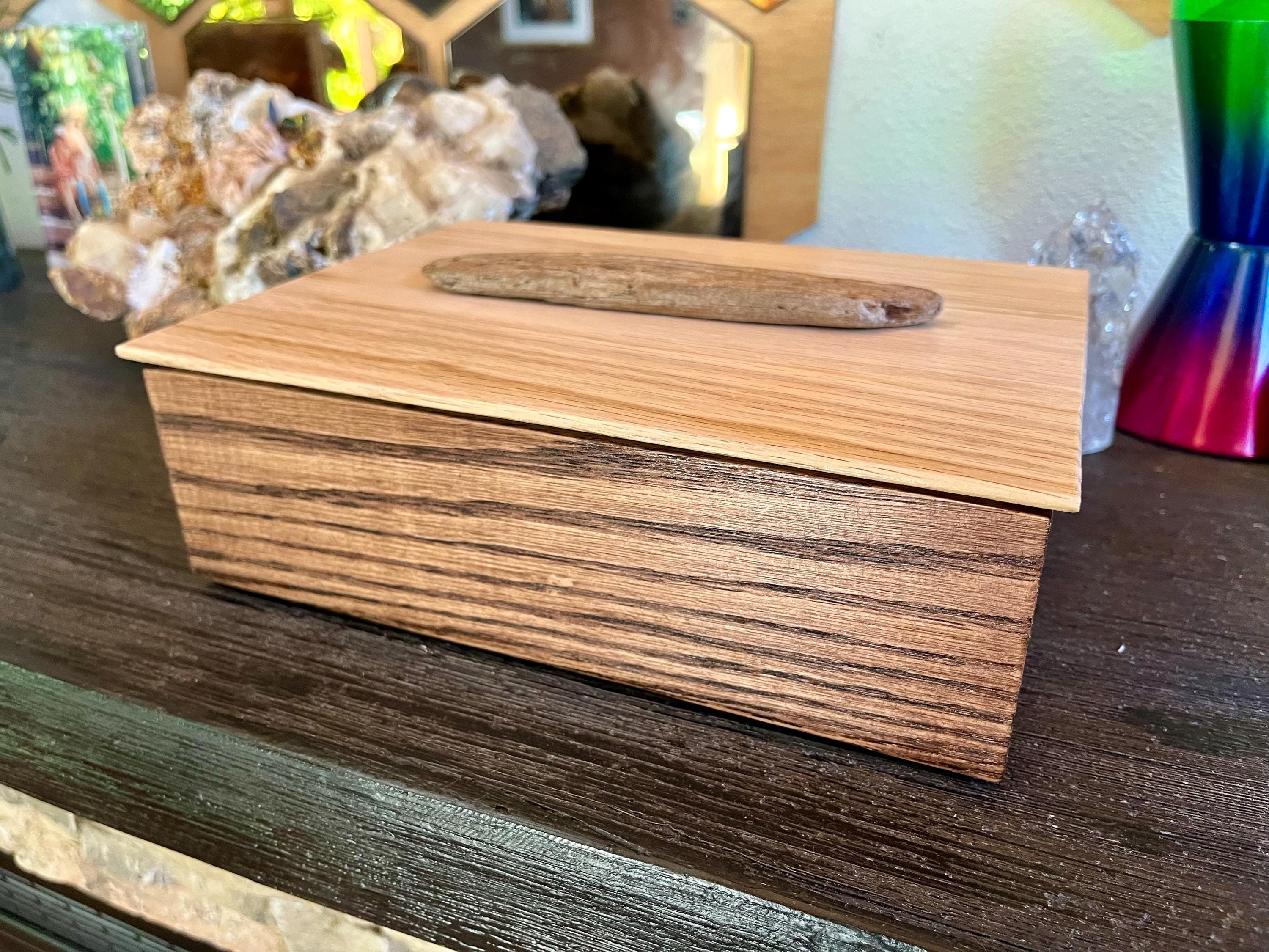 NEW Solid Oak Storage Box With Oak Lid New Zealand Driftwood Pull - Etsy