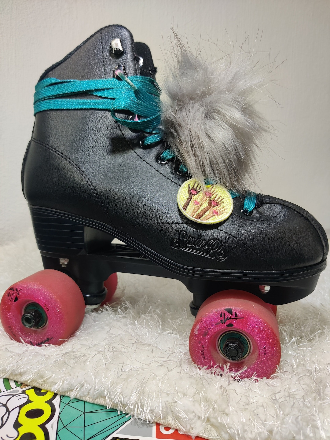 Gray Faux Fur Skate Pom Poms| Roller Skating Accessories | Roller ...