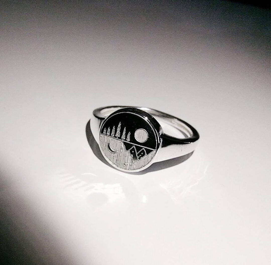 ACOTAR Night Court Signet Ring, Starry Mountains Night Court Ring ...