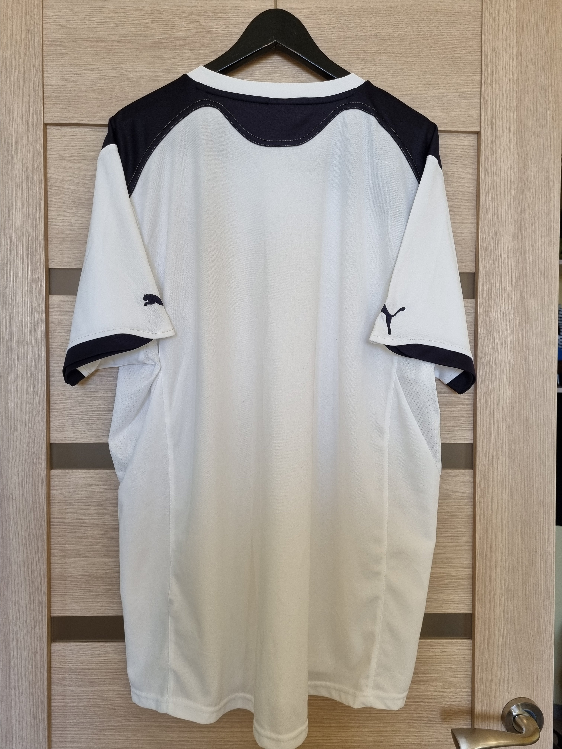 Tottenham Hotspur 2010/2011 Home Football Soccer Shirt Jersey Autonomy ...
