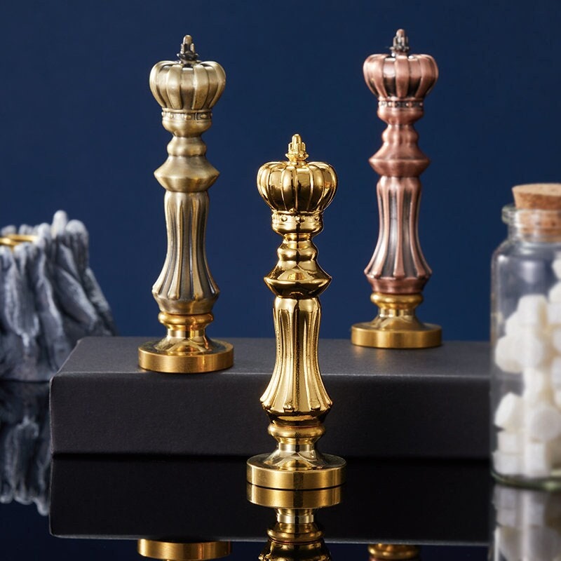 The Queen Stamp Seal - Etsy