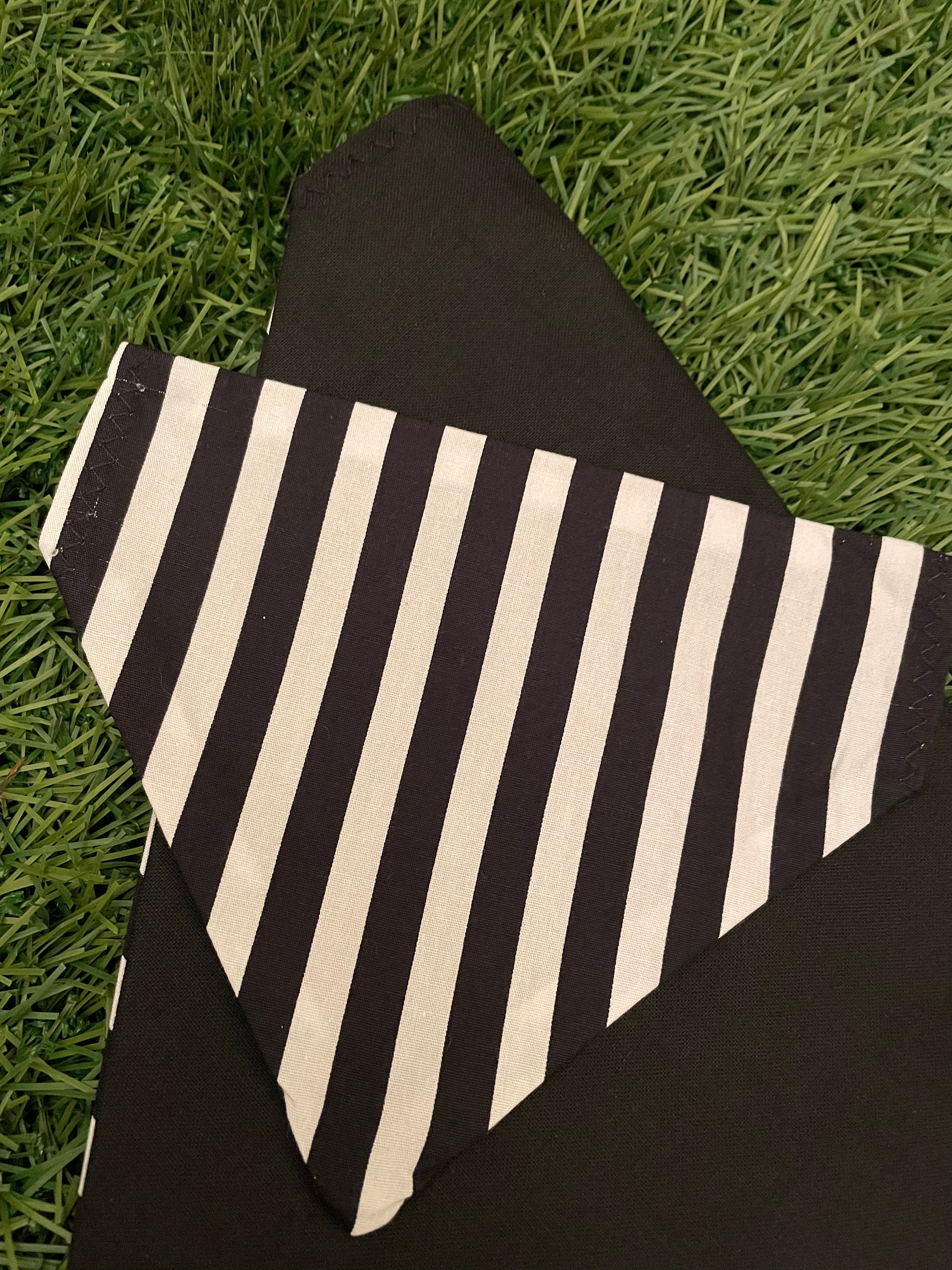 Toon Toon Black and White Army Newcastle Pet Bandanas - Etsy