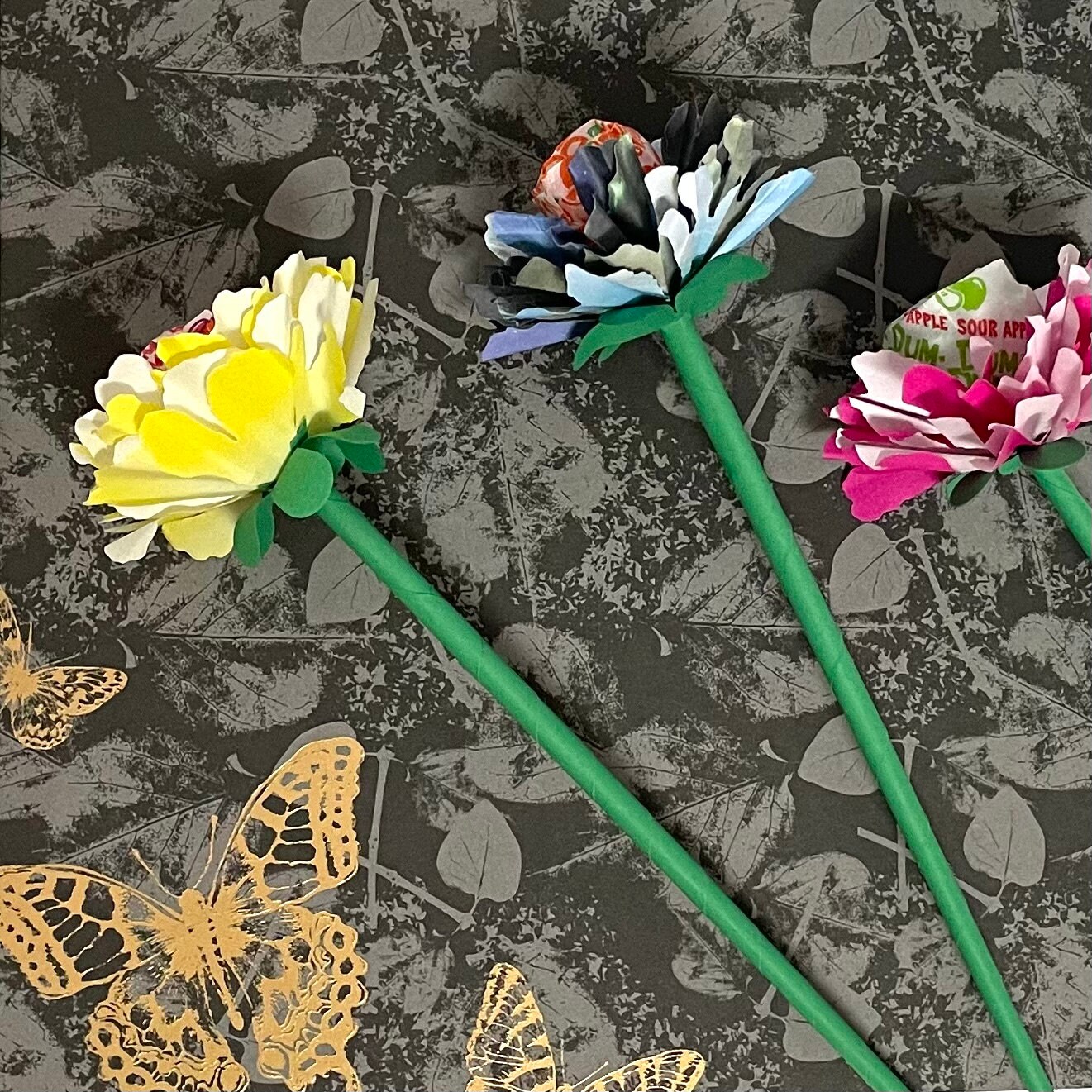 Candy Lollipop Bouquet, Paper Flowers, Sweet Treats, Happy Birthday ...