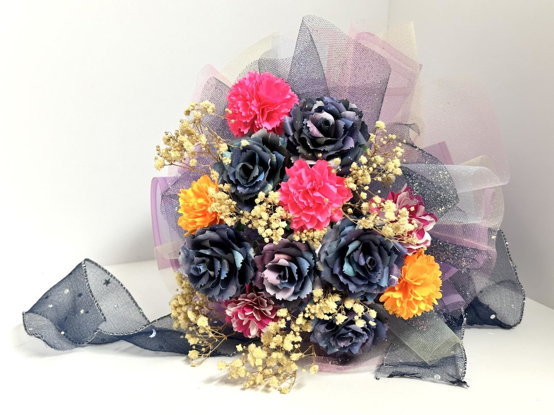 Galaxy Bouquet, Celestial Outer Space, Papers Flowers, Wedding Bouquet ...
