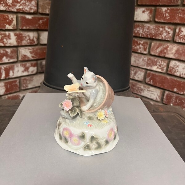 Cat Music Box - Etsy