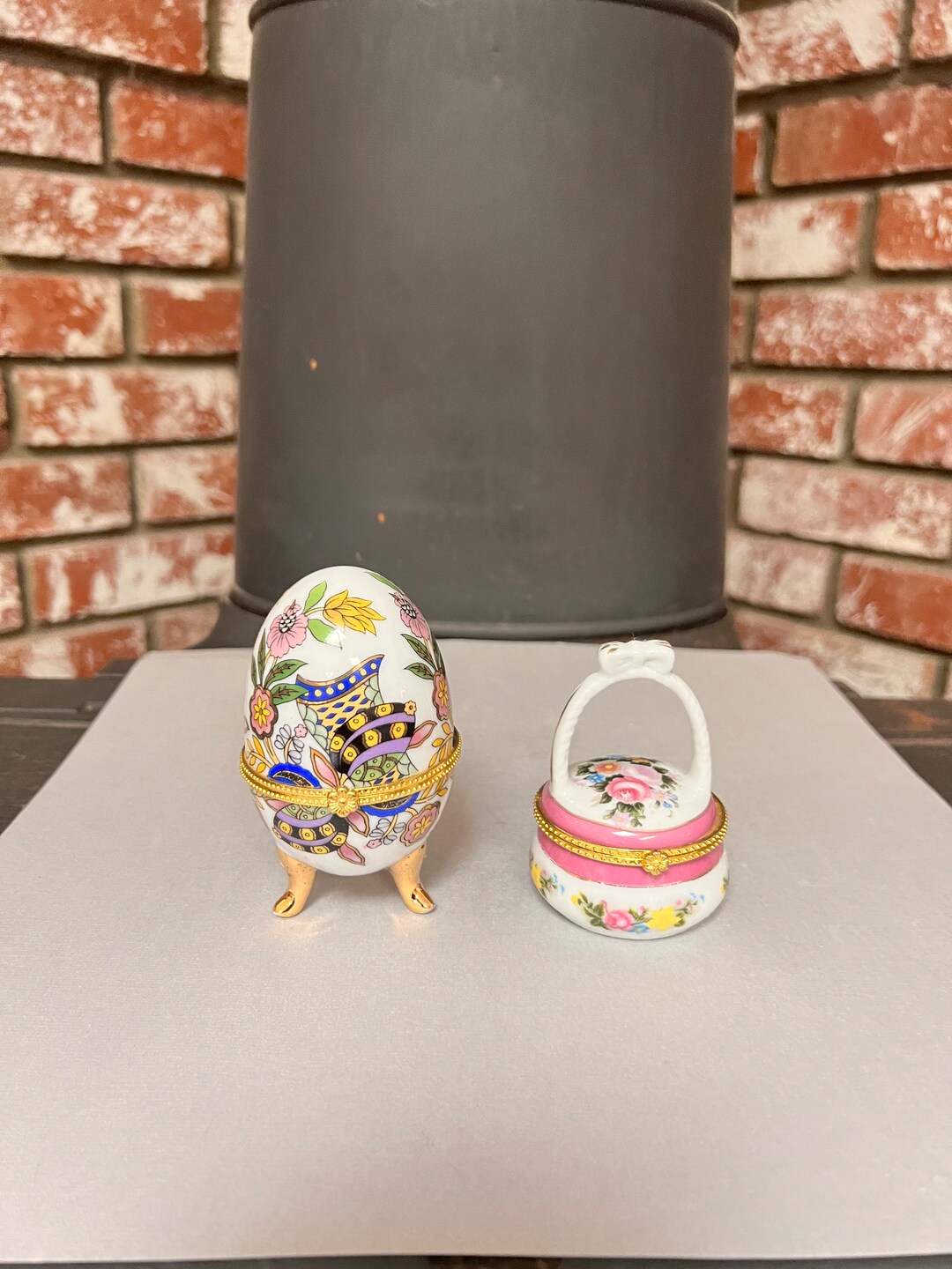 Vintage Porcelain Keepsake/jewelry/trinket Boxes. Has Beautiful Colors ...