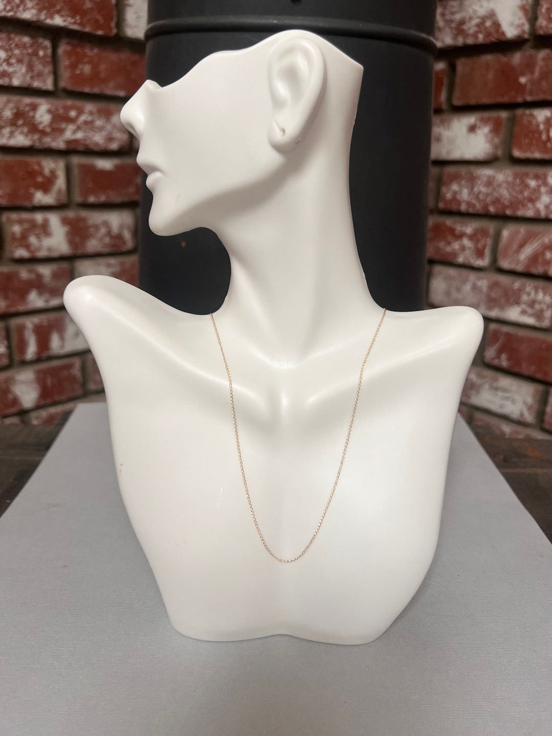 14K Thin Solid Gold Chain. A Great Addition to Your Jewelry. A Nice ...