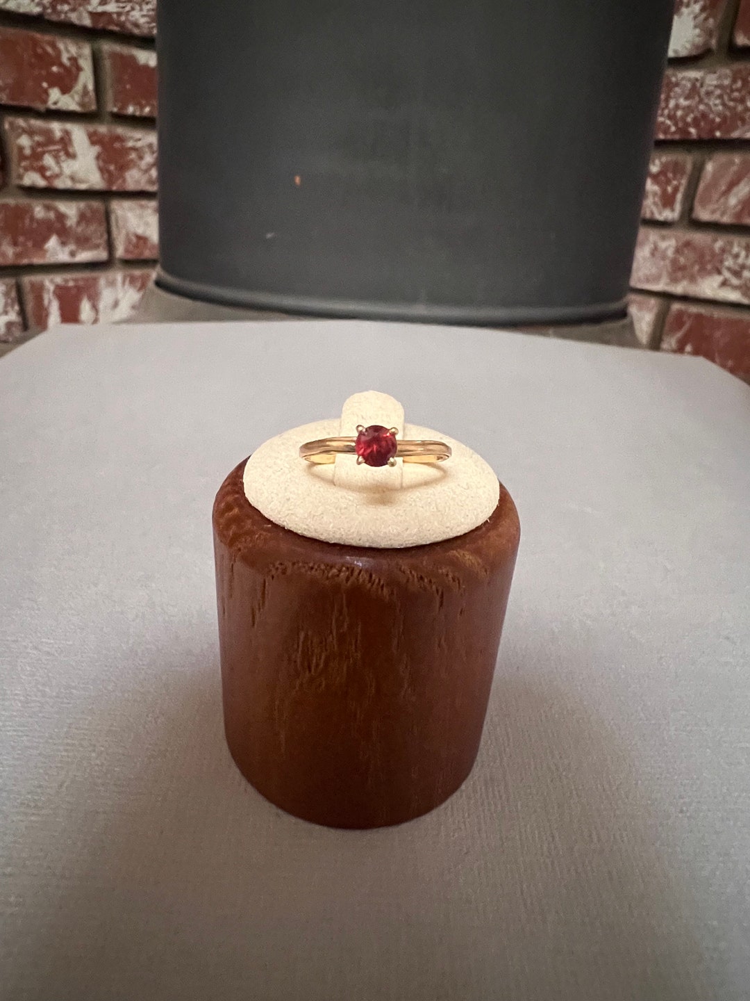 14K Solid Gold Ring. Has a Beautiful Red Stone. Size 4 3/4. - Etsy