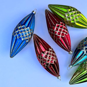 Christmas Ornaments. A Beautiful Addition to Your Christmas Tree and ...