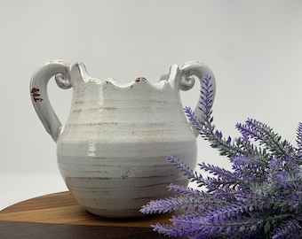 Scalloped Rim Vase - Etsy