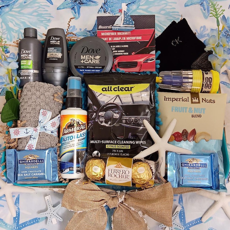Male Hamper Gifts - 60+ Gift Ideas for 2026