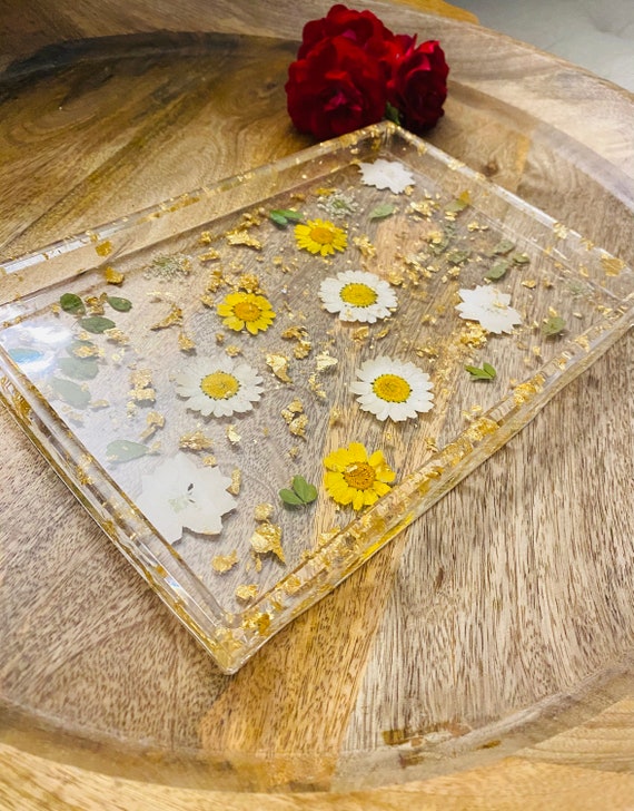 Home & Living Home Décor White and Gold Flower Tray etna.com.pe