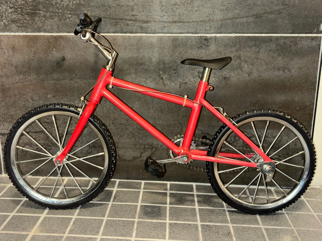 Bicycle Diecast Model Display - Etsy