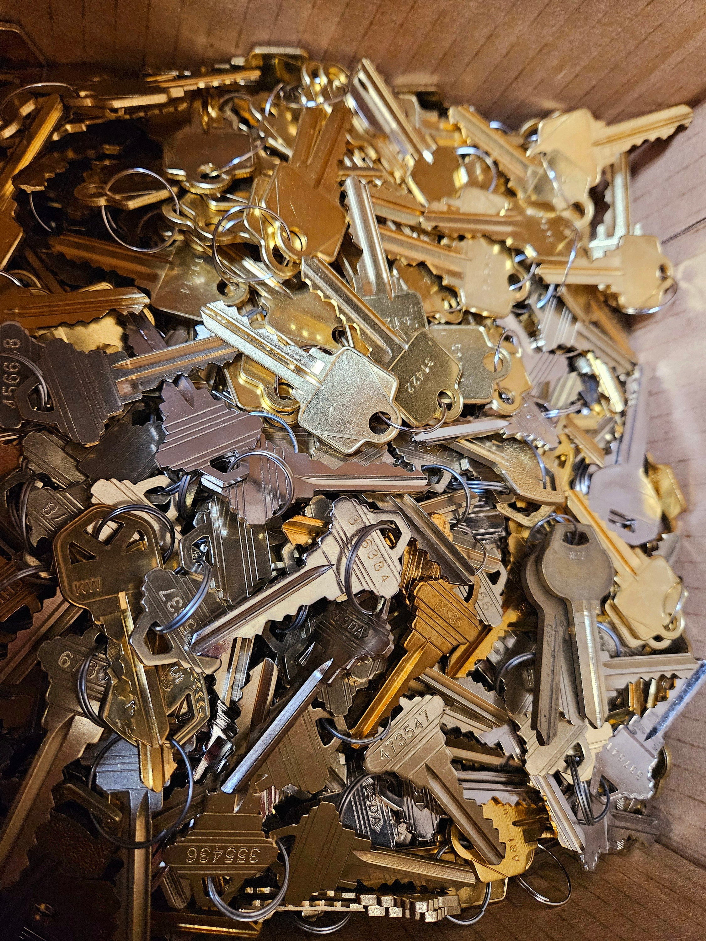 50 Scrap Keys Mix Mystery Lot Crafting Keys - Etsy
