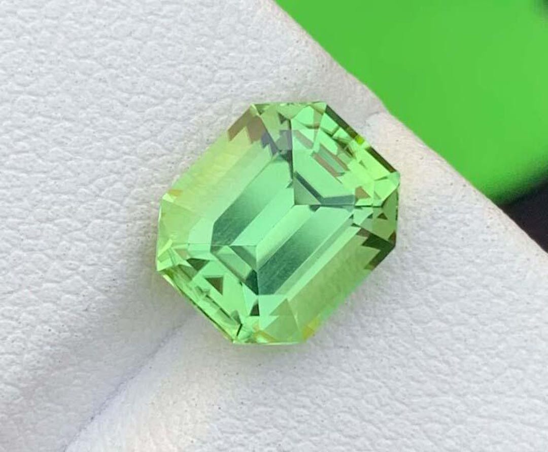 Natural Peridot Gemstones, Top Color Emerald Cut Peridot Loose Gemstone ...