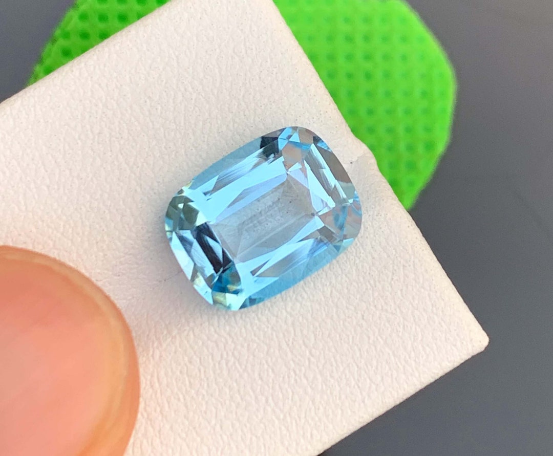 Natural Blue Topaz Gemstone, Electric Blue Color Swiss Topaz Loose ...