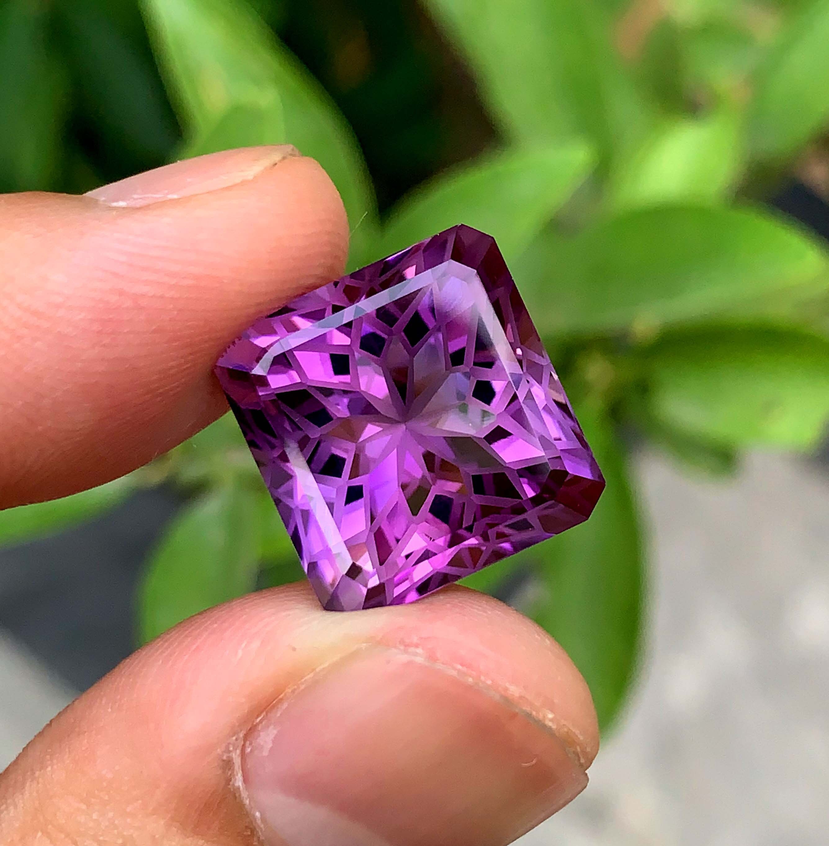 Royal Purple Precision Flower Cut Amethyst Loose Gemstone 19.35 Carats ...