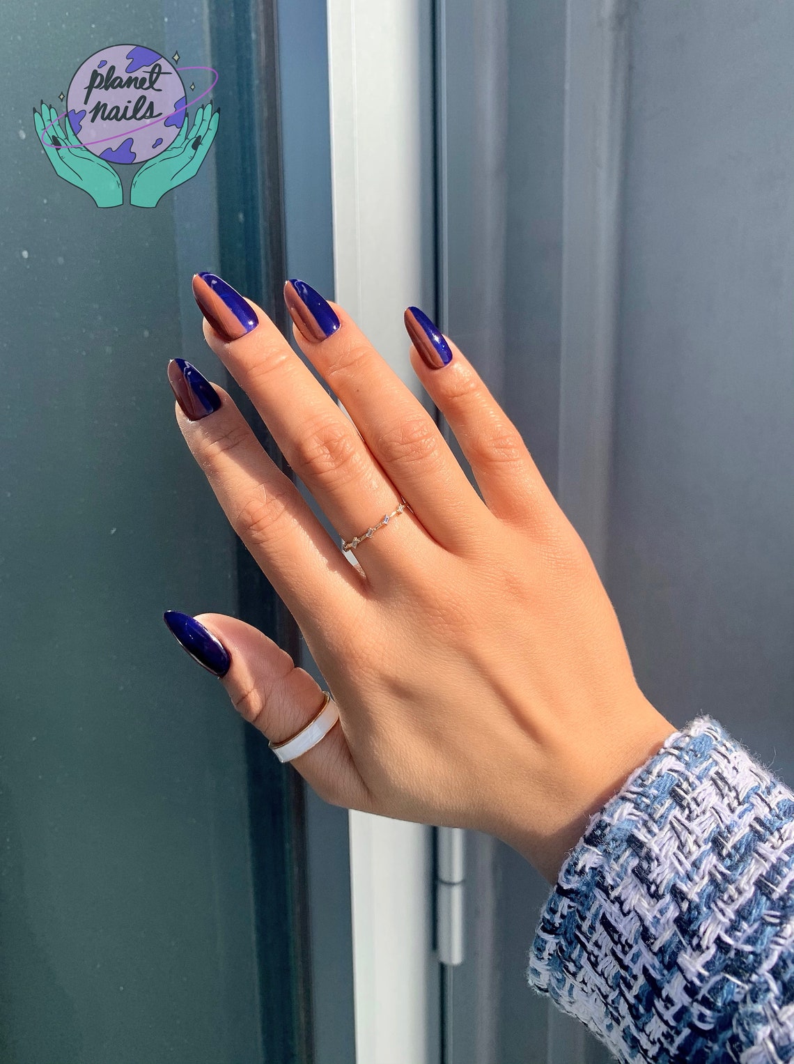 Two-sided Press on Nails PLANET NAILS Blue Nails Minimal | Etsy Denmark