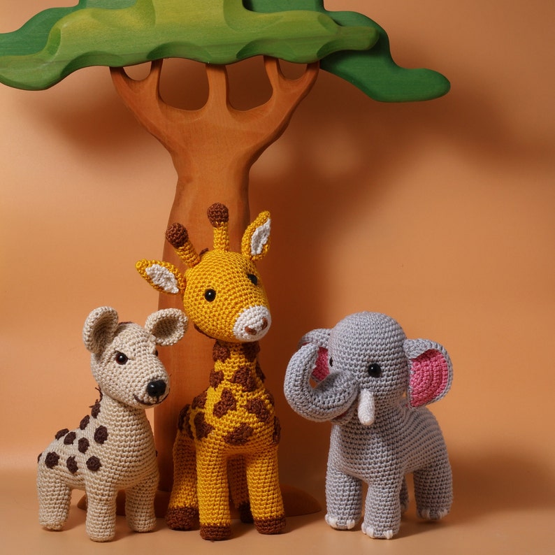 African Animals Part 1 - Hyena, Giraffe and Elephant Amigurumi Crochet ...