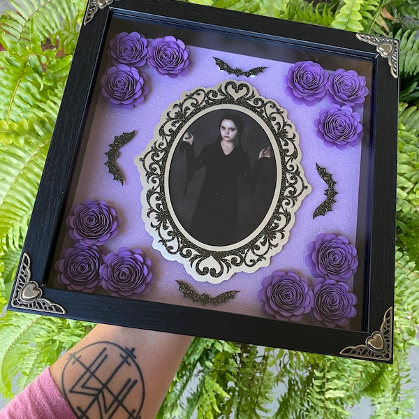 Wednesday Box - Etsy