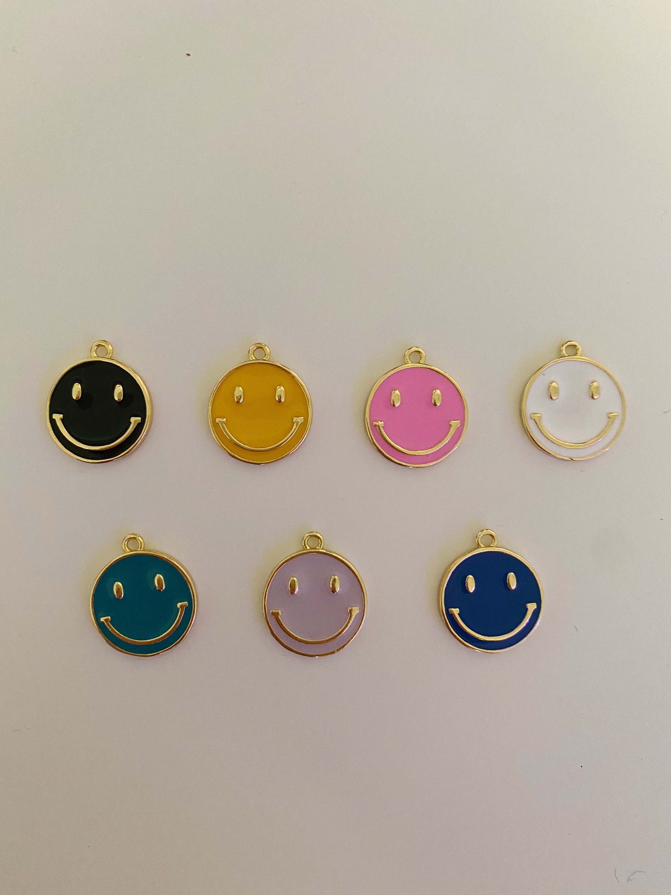 Gold Chain Smiley Face Necklace - Etsy