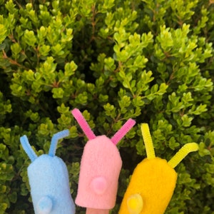 Colorful Bunny Felt Finger Puppet Trio and Craft Kit | Handmade, Kids ...
