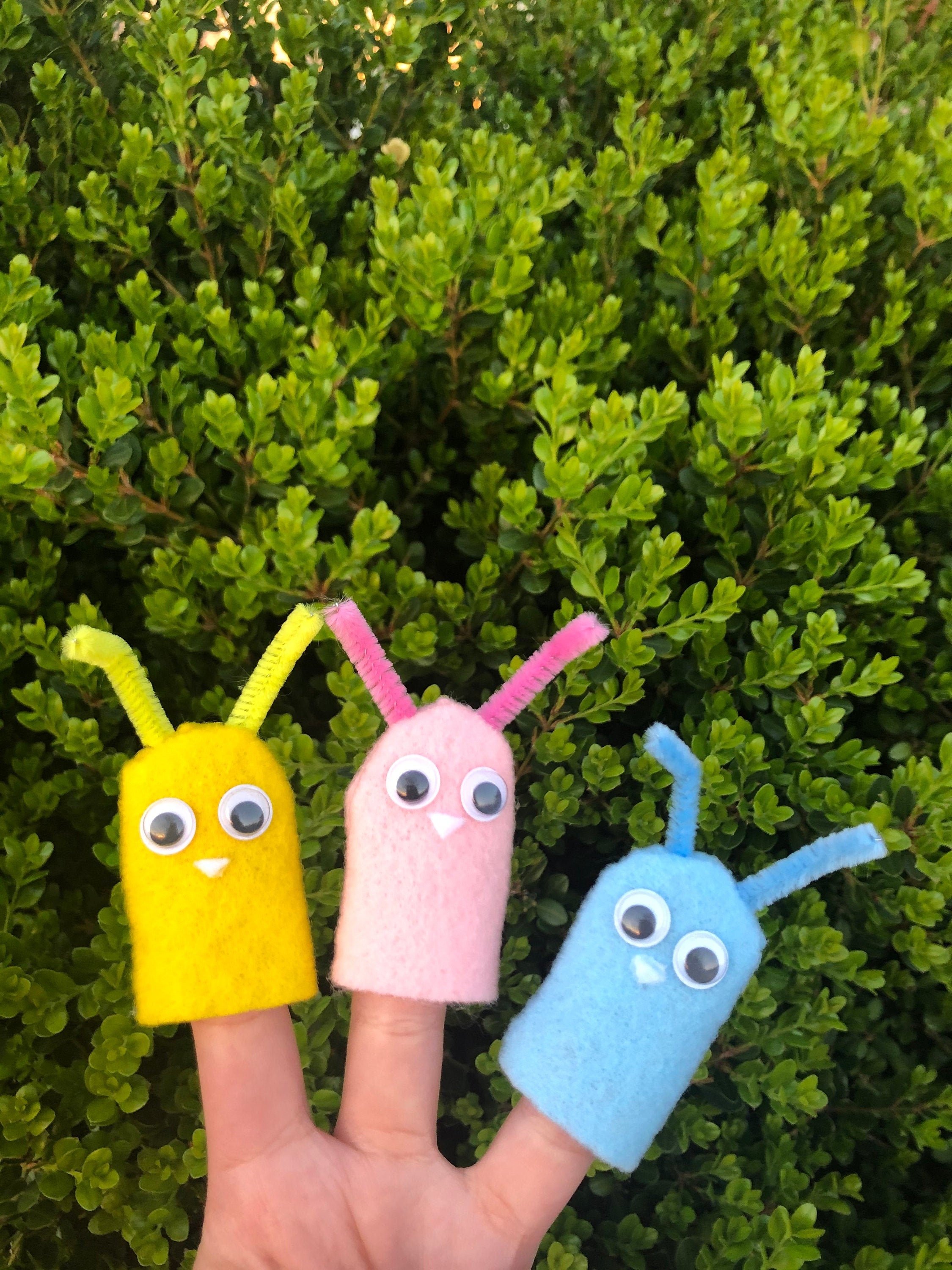 Colorful Bunny Felt Finger Puppet Trio and Craft Kit | Handmade, Kids ...