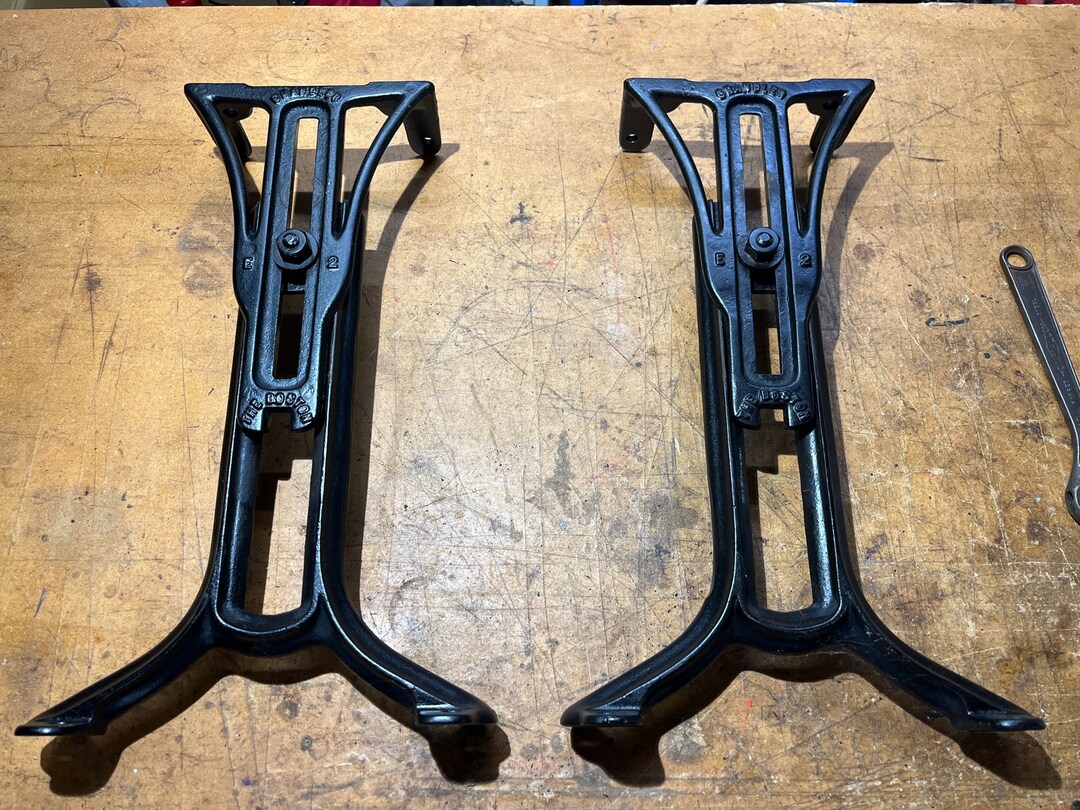 Vintage Chandler E2 the Boston Cast Iron Adjustable Legs - Etsy