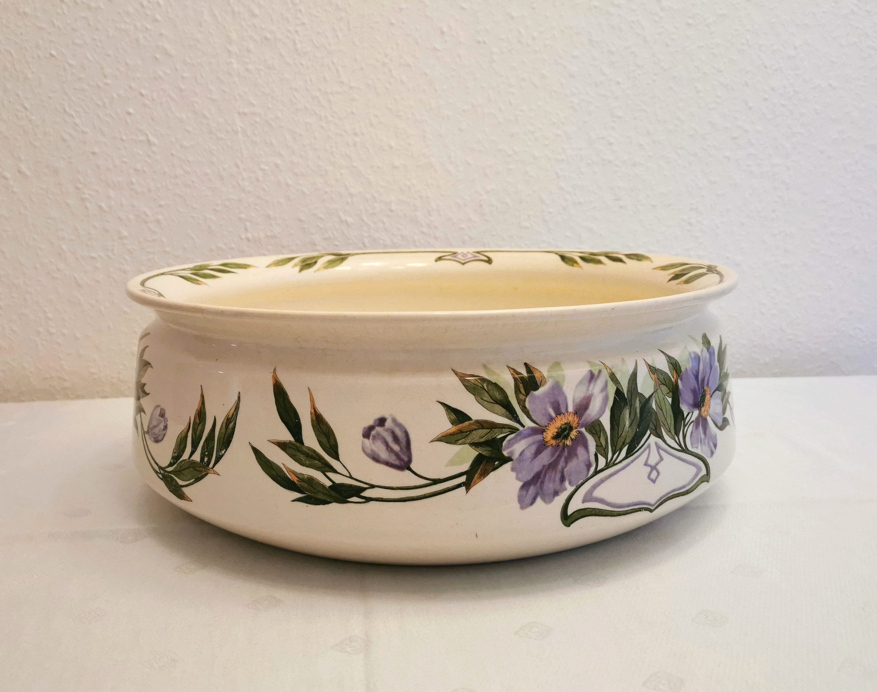 Antique Ceramic Sink in Vanilla, Villeroy & Boch Washing Basin 1900's ...