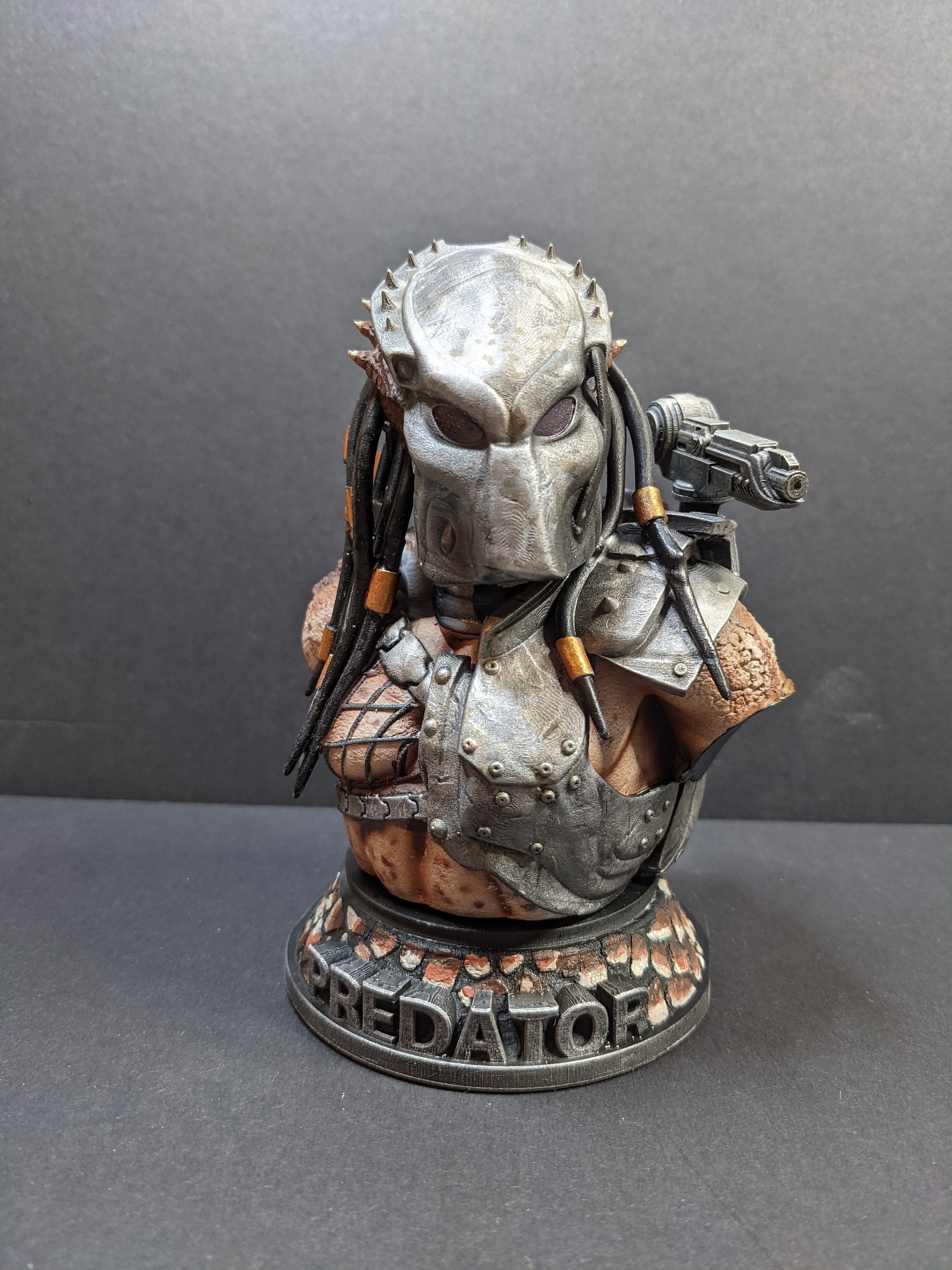 Alien Hunter - Predator Bust - Resin Printed Figure Designed by SANIX ...