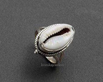 Cowrie Shell Ring | Etsy